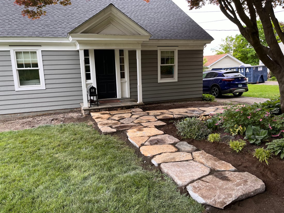 Before and After: Split Flagstone Walkway Adds Charm and Curb Appeal