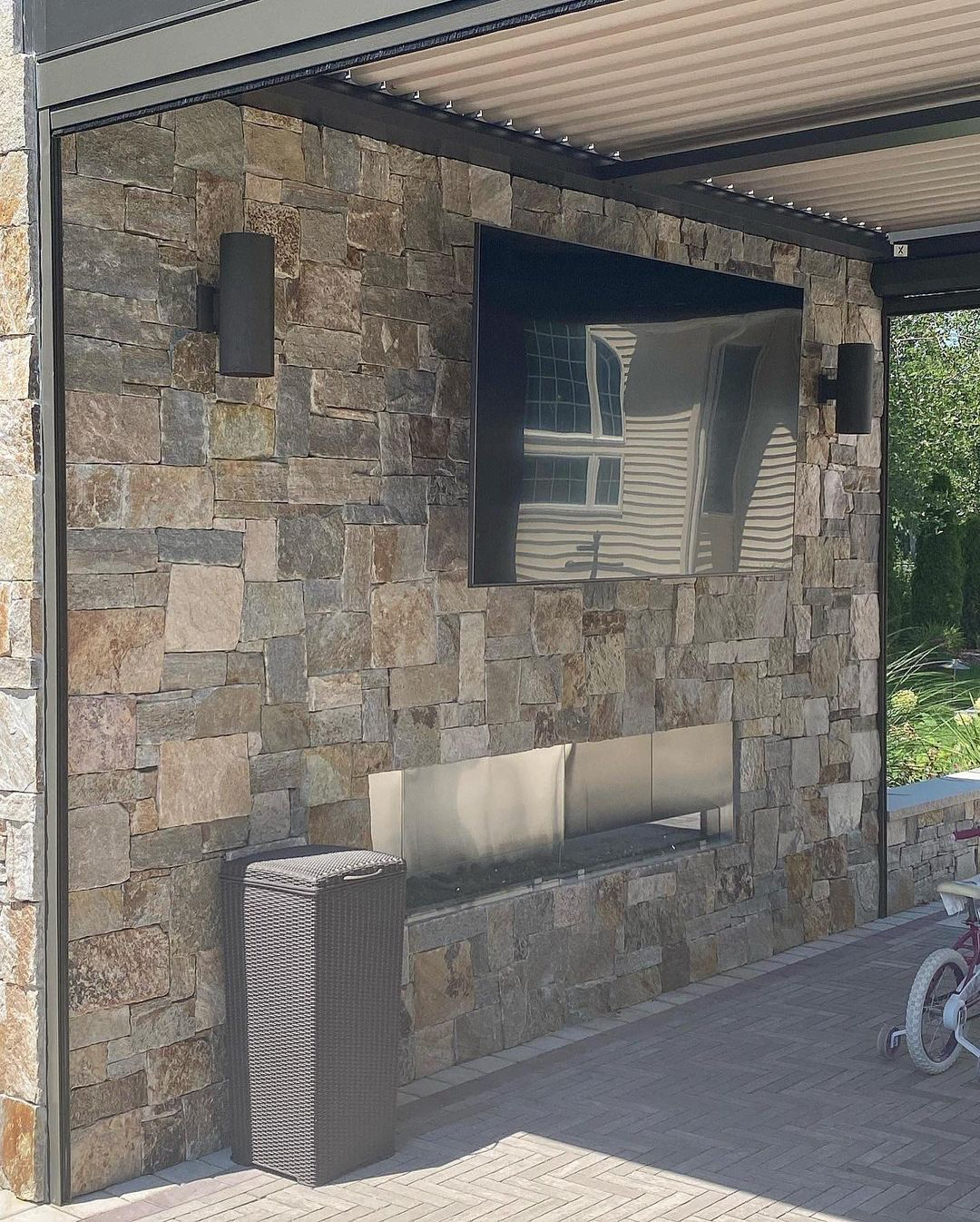 3 Natural Stone Projects Featuring the Roughly Squares & Rectangles Pattern