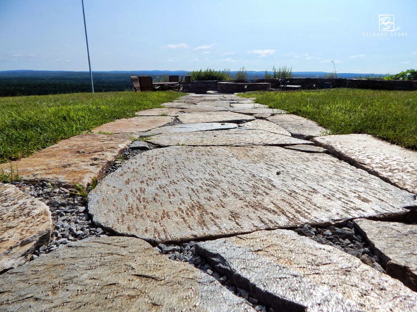 3 Common Uses for Natural Stone Flagging