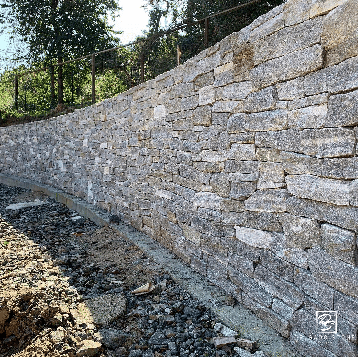 Two Different Applications When Installing Ledge Stone Veneer