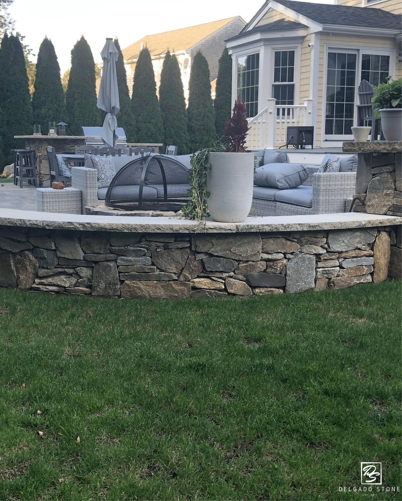 Nutmeg Ridge | Stone Veneer | Delgado Stone